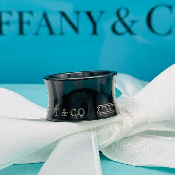 Tiffany & Co. | Jewelry | Tiffany Co Titanium Wide Band 837 Ring Size 5 ...